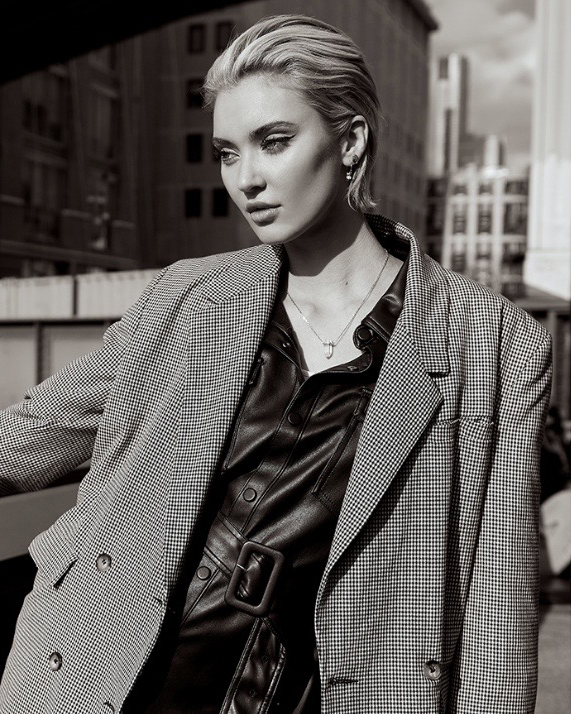 Victoria C - BMA MODELS